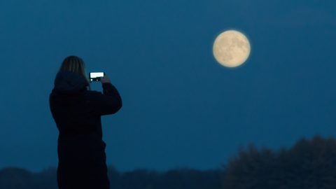 430 Beautiful Moon Captions For A Magical Instagram Post