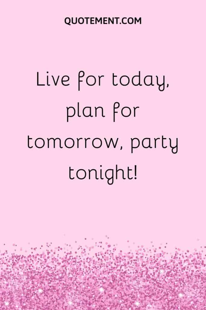 180 Fantastic Prom Captions For Your Stunning Prom Pics