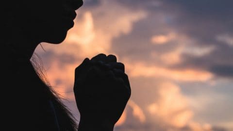 30 Prayers For Confidence To Help You Navigate Through Life