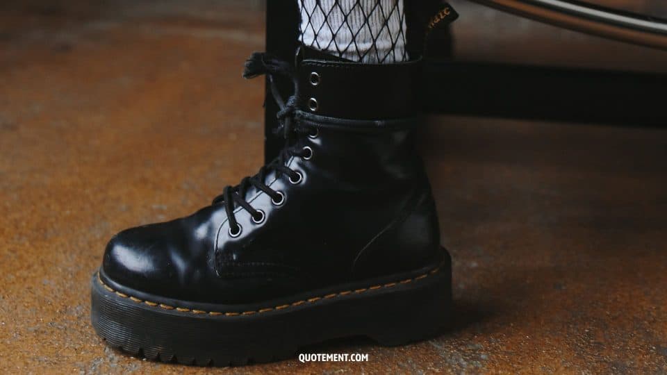 List Of 70 Most Relatable Emo Quotes To Soothe You